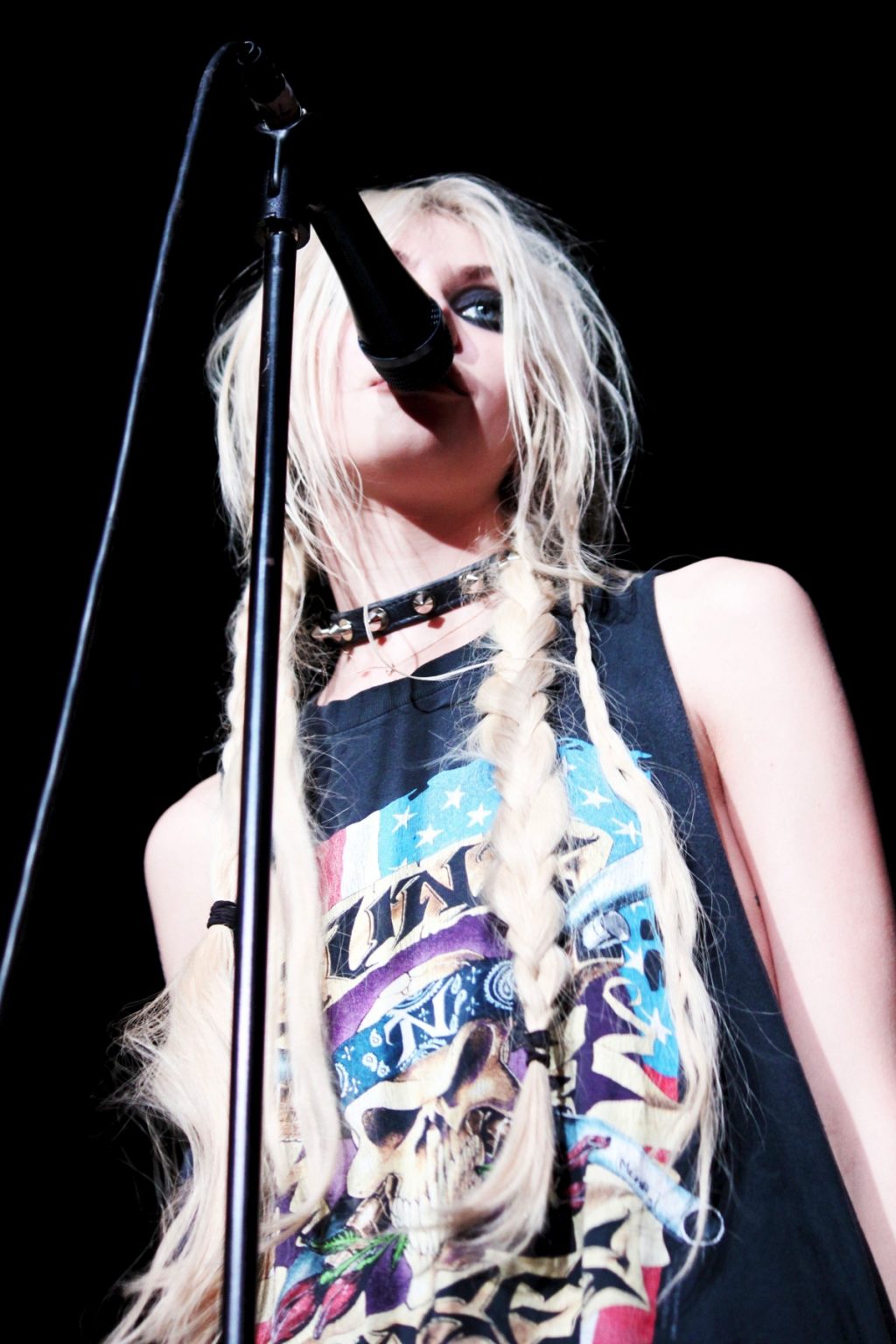 Taylor-Momsen-Pretty-Reckless-004 – portALTERNATIVO